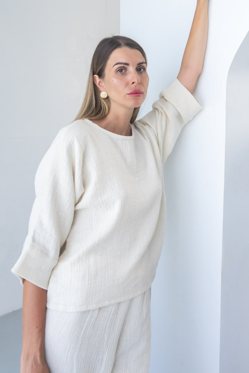 Sofia Natural 3/4 Sleeve Top - Amira Collective